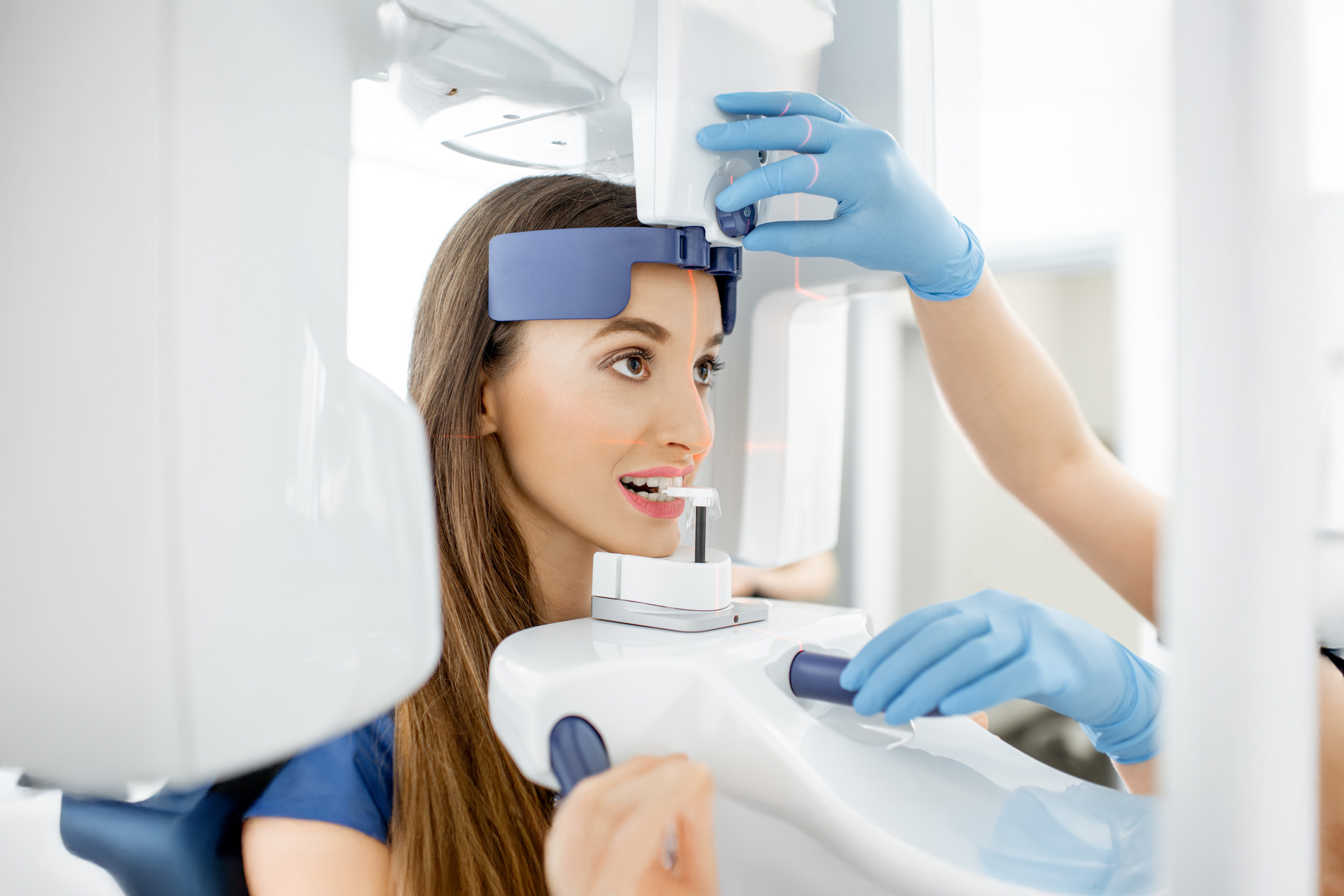 Panoramica dentale: cos’è, a cosa serve e come si svolge la panoramica dentale - Caredent